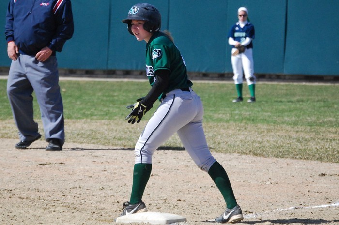 Taylor Fritze - Softball - Nichols College Athletics