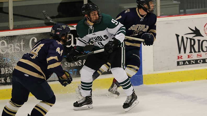 Daniele Iasenza - Men's Ice Hockey - Nichols College Athletics