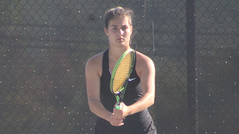 Danielle Mandel - Women's Tennis - Nichols College Athletics