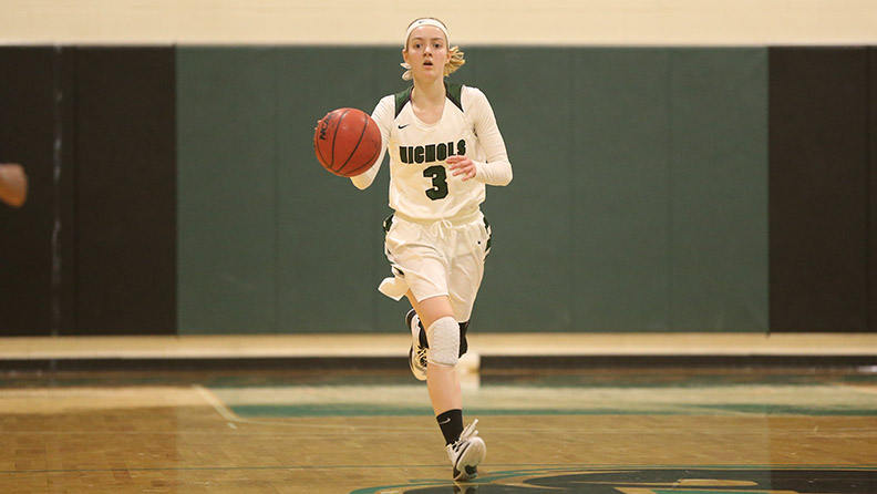 Jessica Larsh - Women's Basketball - Nichols College Athletics