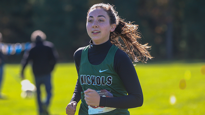 Desiree Gracie - Women's Cross Country - Nichols College Athletics