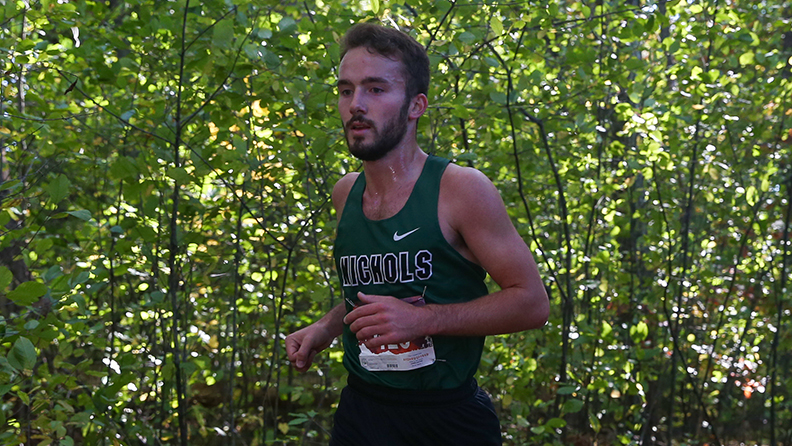 Kevin Radavich - Men's Cross Country - Nichols College Athletics