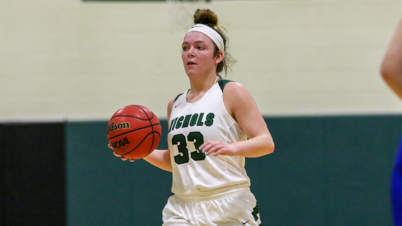 Shannon St. Lawrence - Women's Basketball - Nichols College Athletics