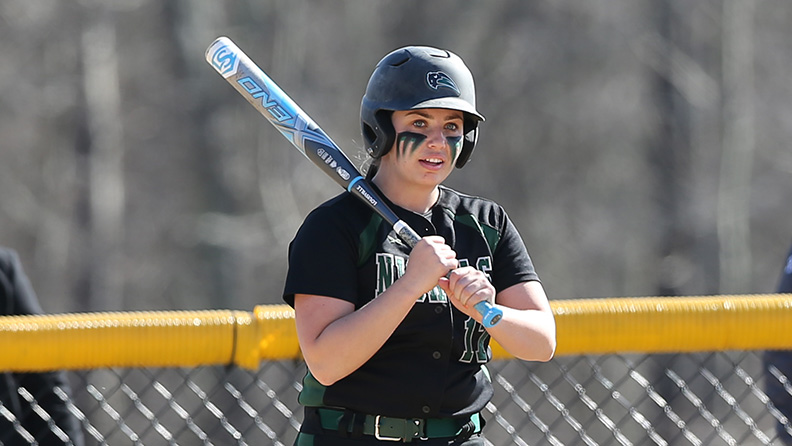 Taylor McIntosh - Softball - Nichols College Athletics