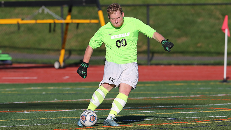 Patrick Porpora - Men's Soccer - Nichols College Athletics