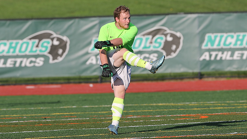 Patrick Porpora - Men's Soccer - Nichols College Athletics