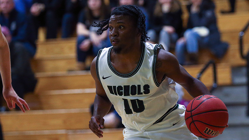 Kash Jackson - Men's Basketball - Nichols College Athletics