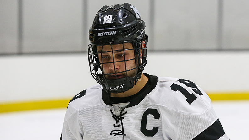 Vincent Crivello - Men's Ice Hockey - Nichols College Athletics