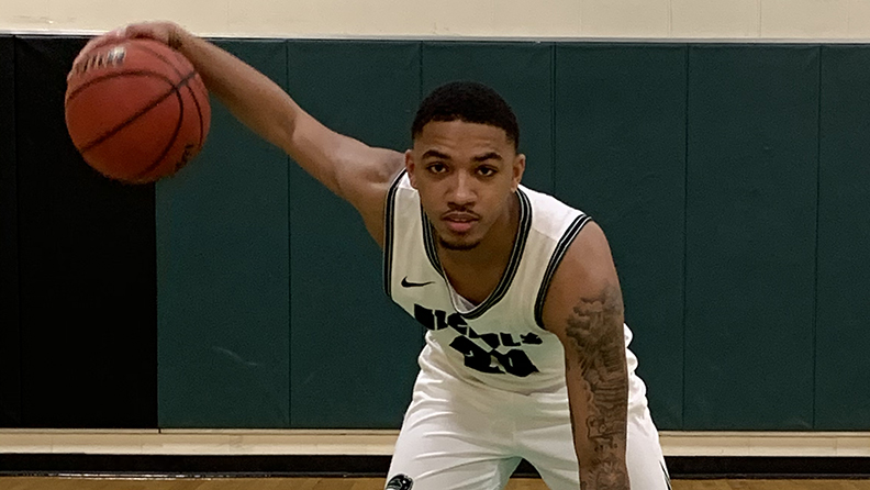 Elijah Lewis - Men's Basketball - Nichols College Athletics