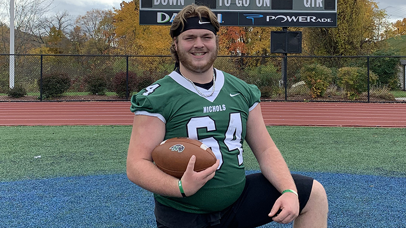 Nick Mercuri - Football - Nichols College Athletics