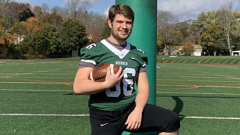 Daniel Sweeney - Football - Nichols College Athletics