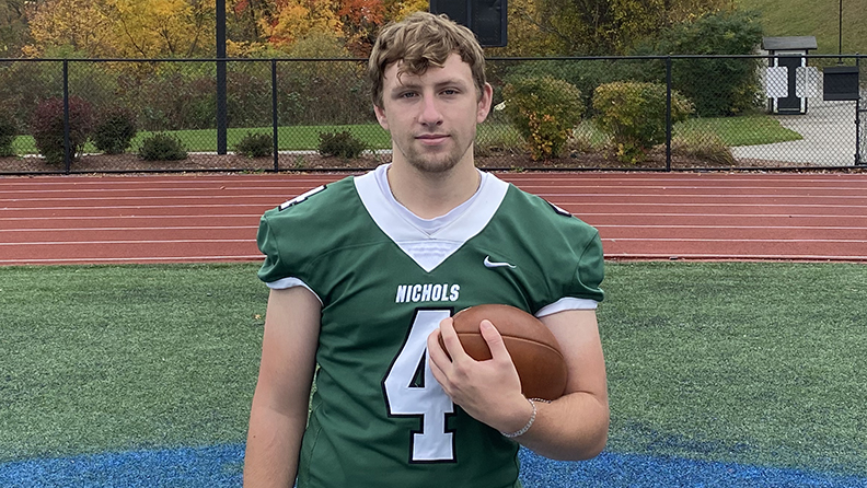 Nick Perlowski - Football - Nichols College Athletics
