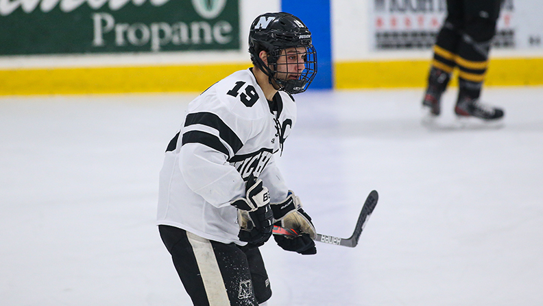 Vincent Crivello - Men's Ice Hockey - Nichols College Athletics