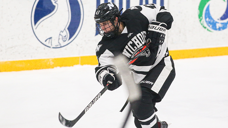 11 Bison record points in 5-2 win at Becker - Nichols College Athletics