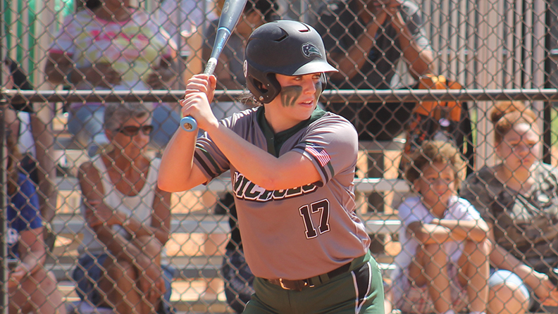 Taylor McIntosh - Softball - Nichols College Athletics