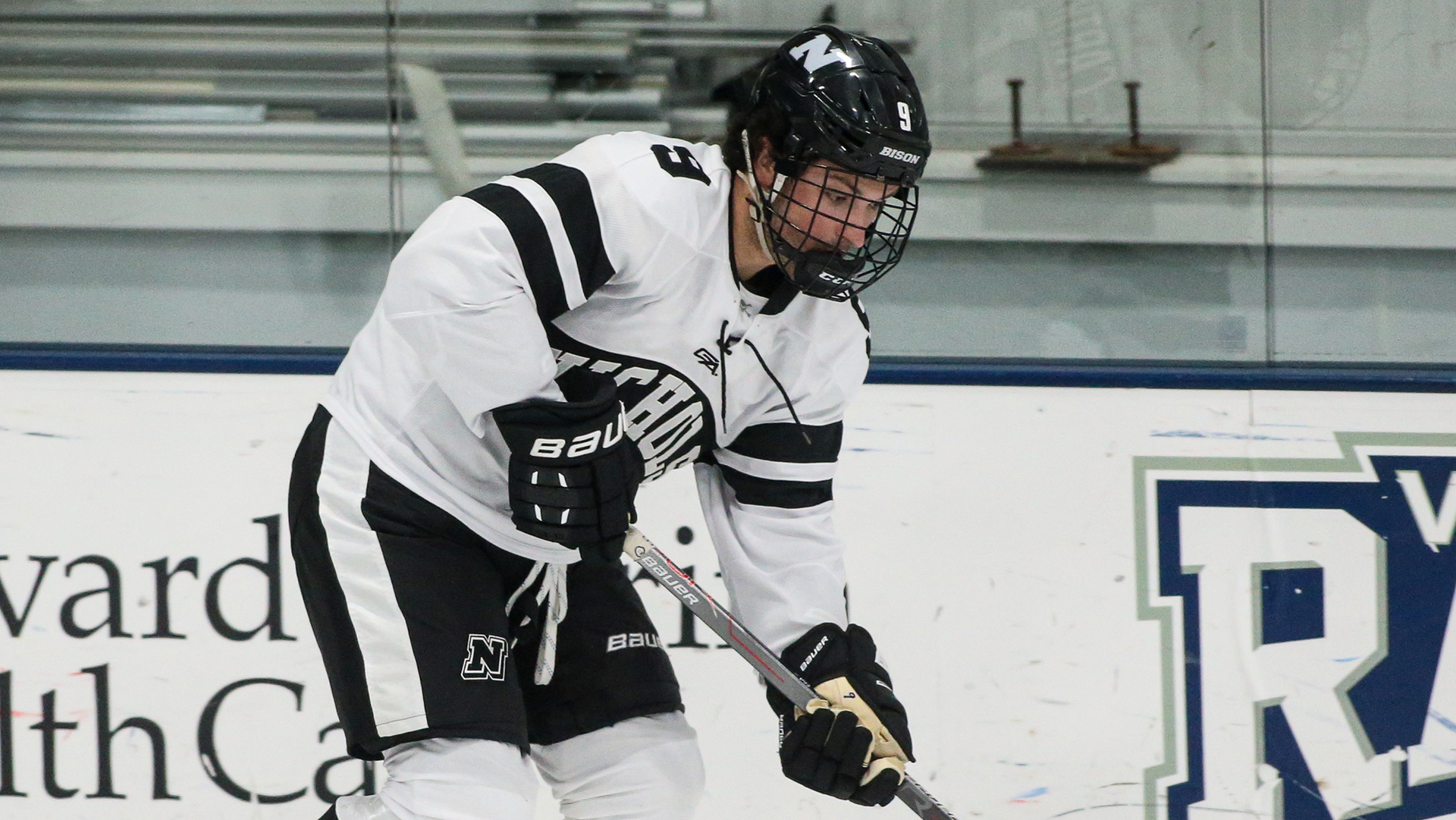 Quinn McCarthy - Men's Ice Hockey - Nichols College Athletics