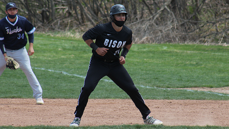 Christian Naccari - Baseball - Nichols College Athletics
