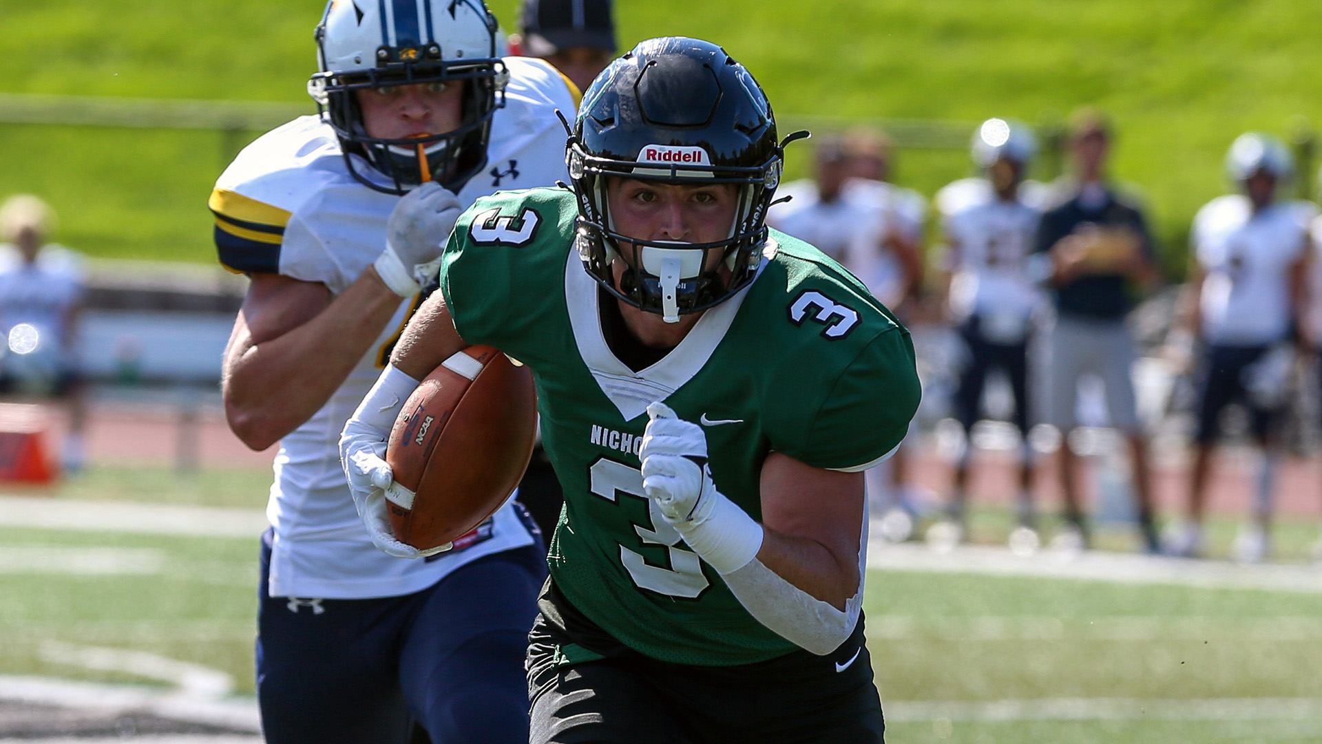 Hunter Ferreira - Football - Nichols College Athletics