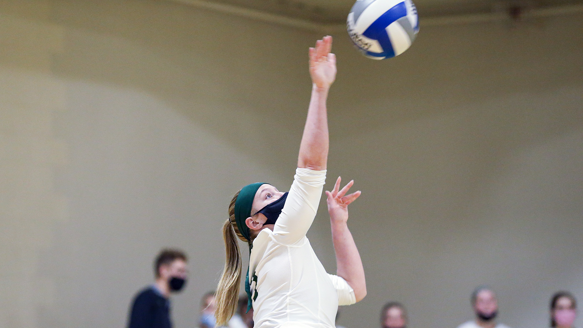 Jenna Savoie - Women's Volleyball - Nichols College Athletics