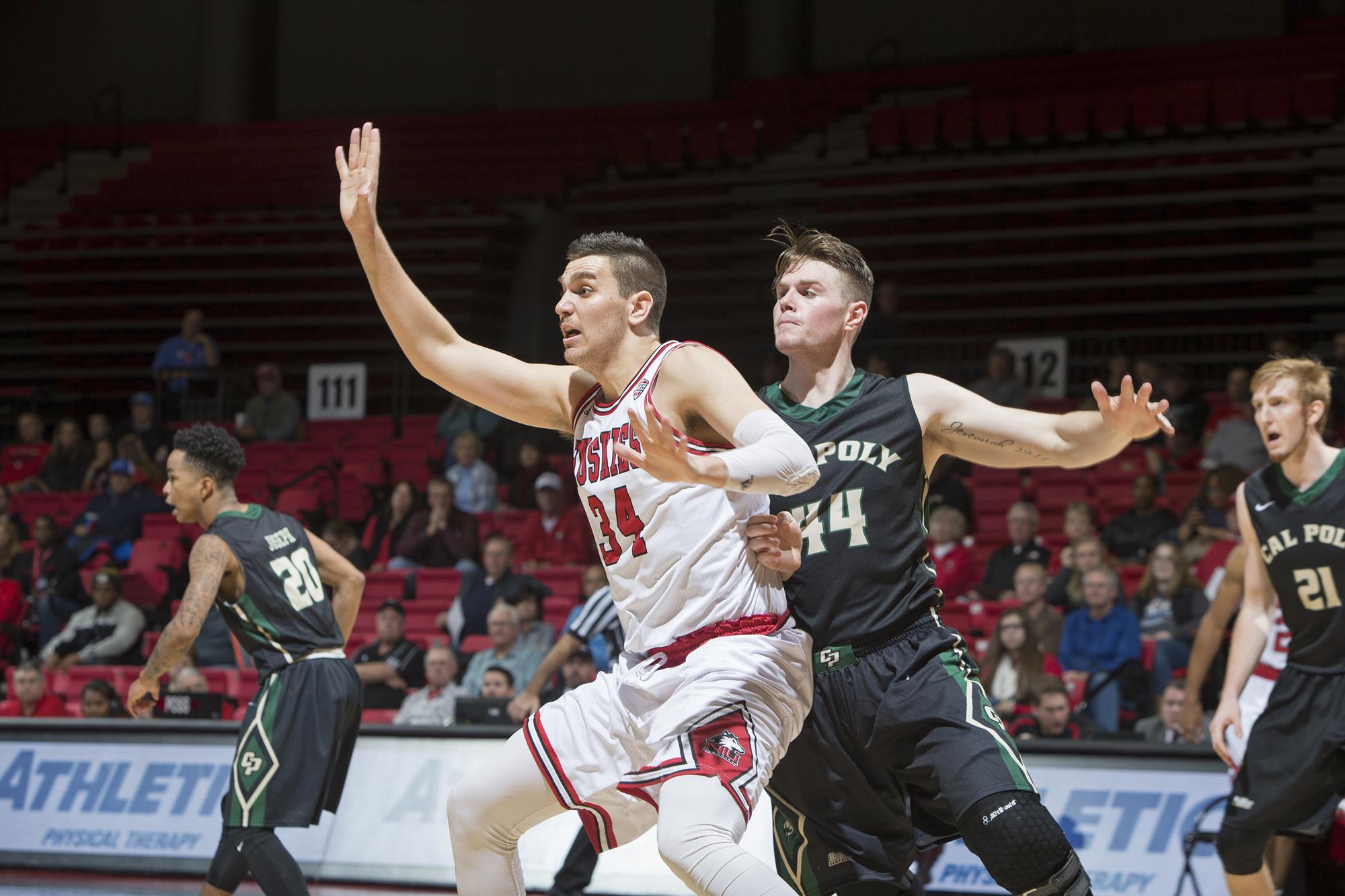 Marin Maric - Men's Basketball - NIU Athletics