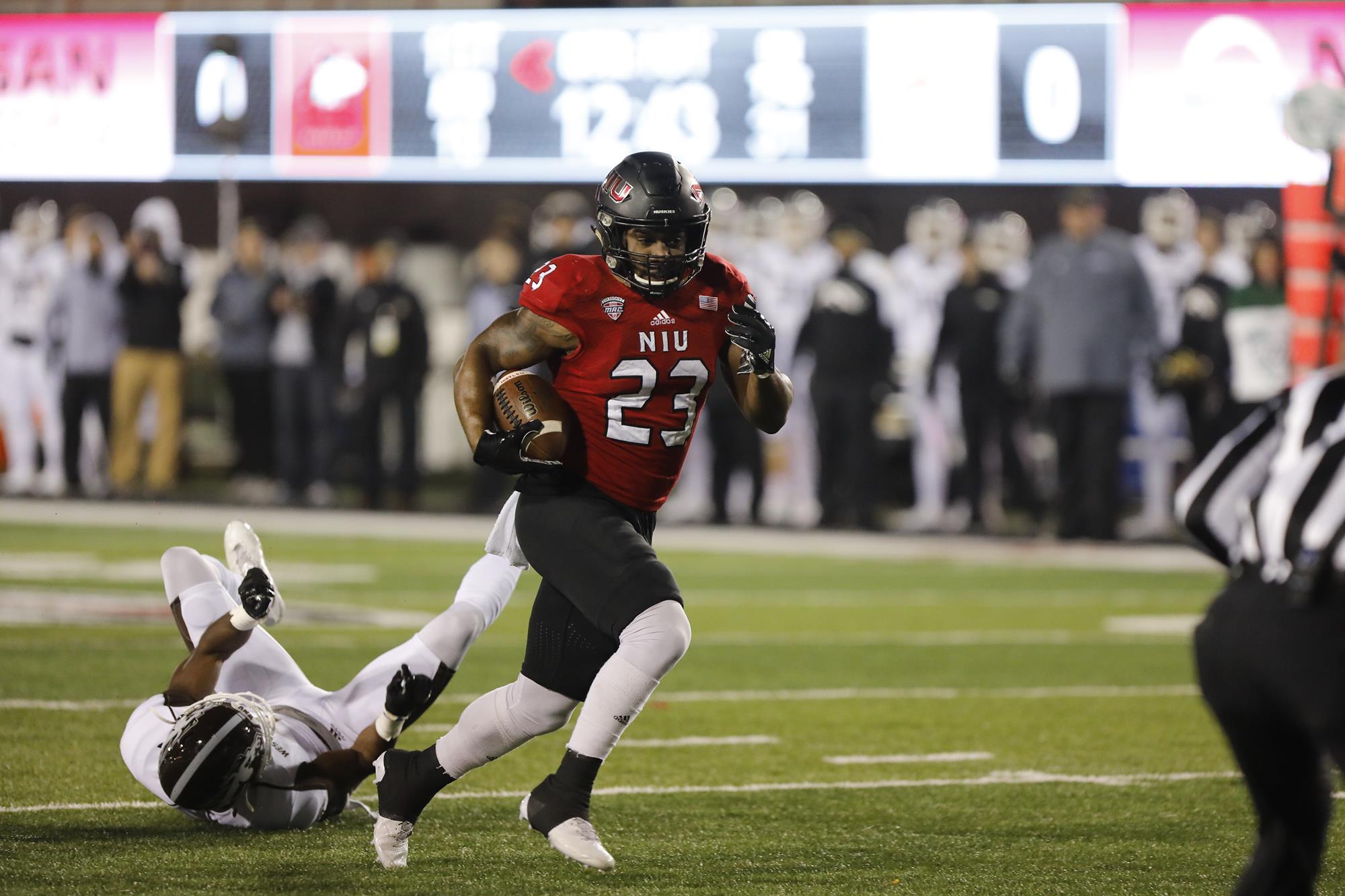 Jordan Huff - Football - NIU Athletics