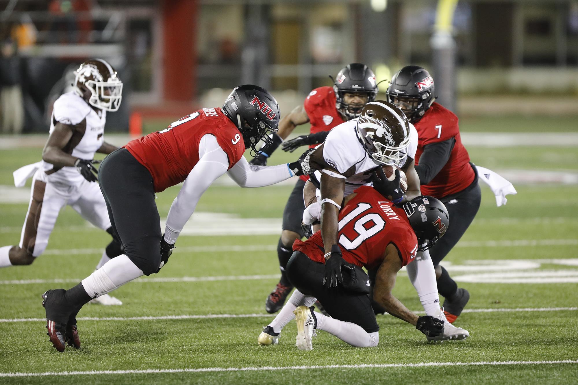 Shawun Lurry - Football - NIU Athletics