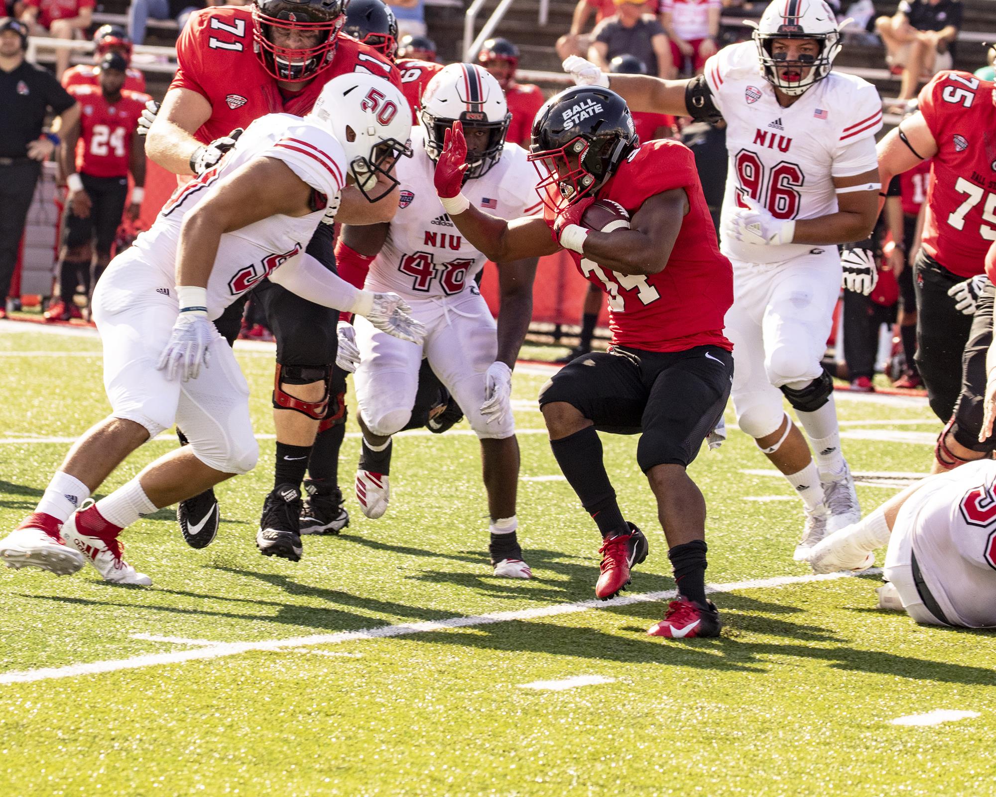 Marcus Kelly - Football - NIU Athletics