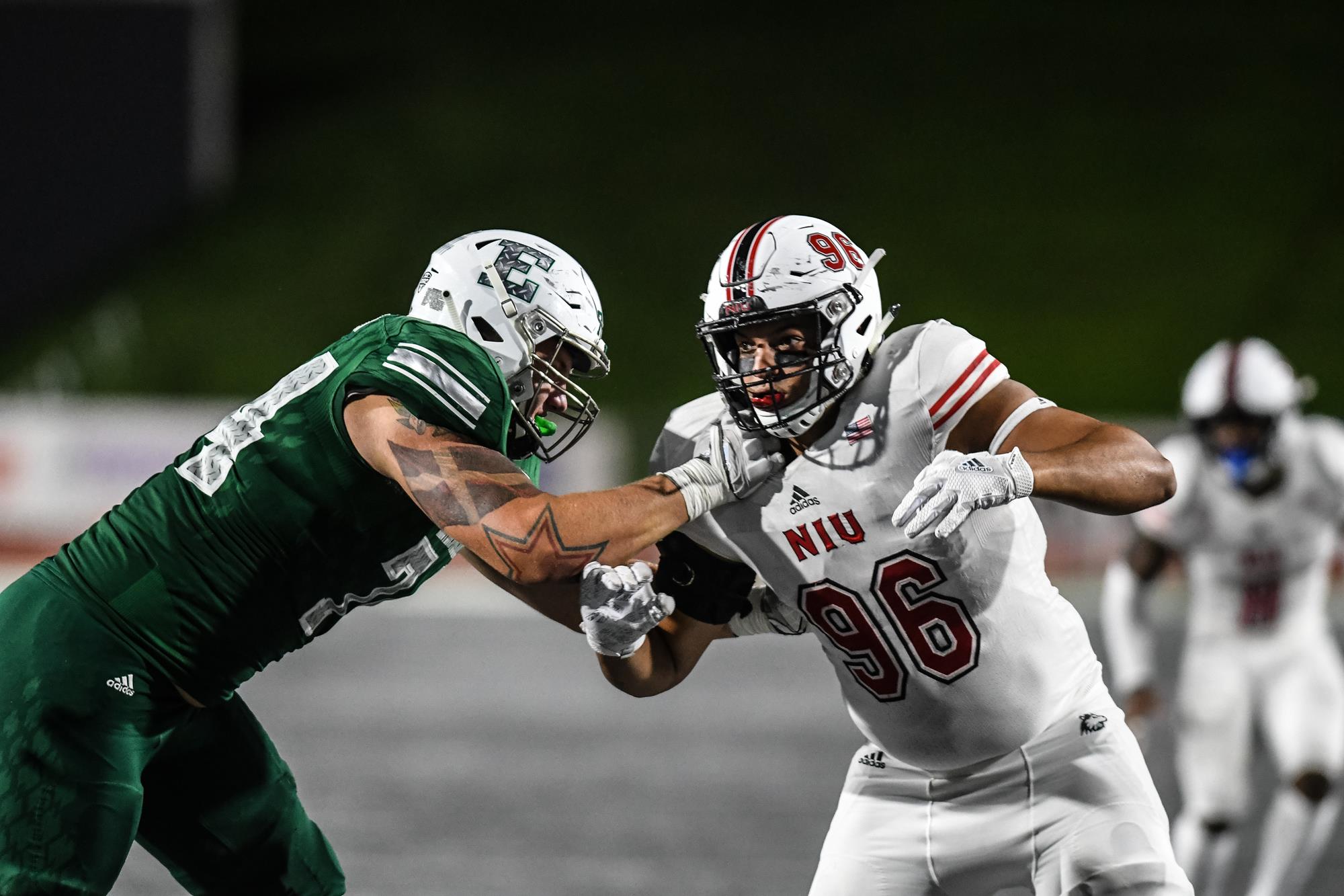 Marcus Kelly - Football - NIU Athletics