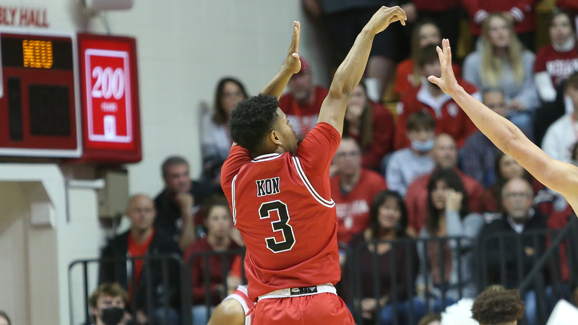 Noah Kon - Men's Basketball - NIU Athletics