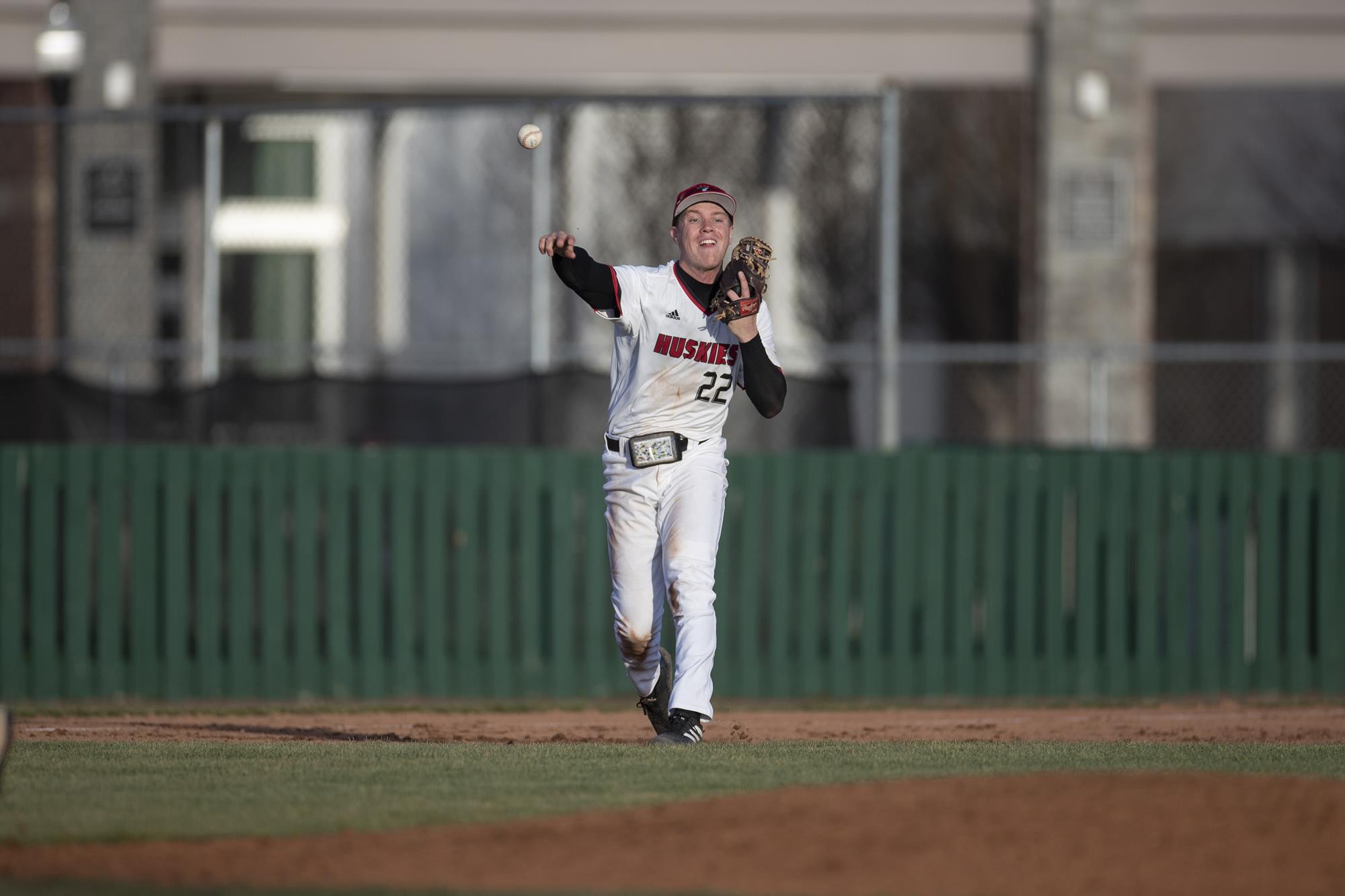 Aaron Harper’s Walk-Off Home Run Highlights Doubleheader Split Against ...