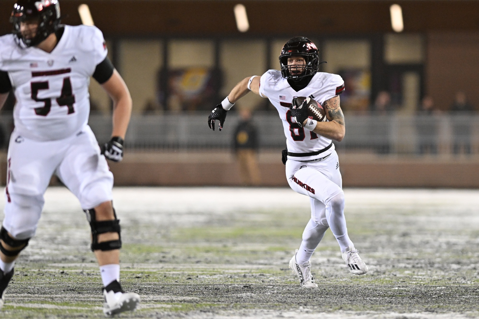 Grayson Barnes - Football - NIU Athletics