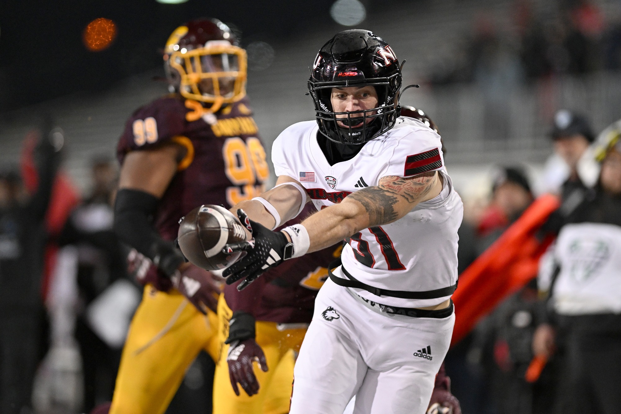 Grayson Barnes - Football - NIU Athletics