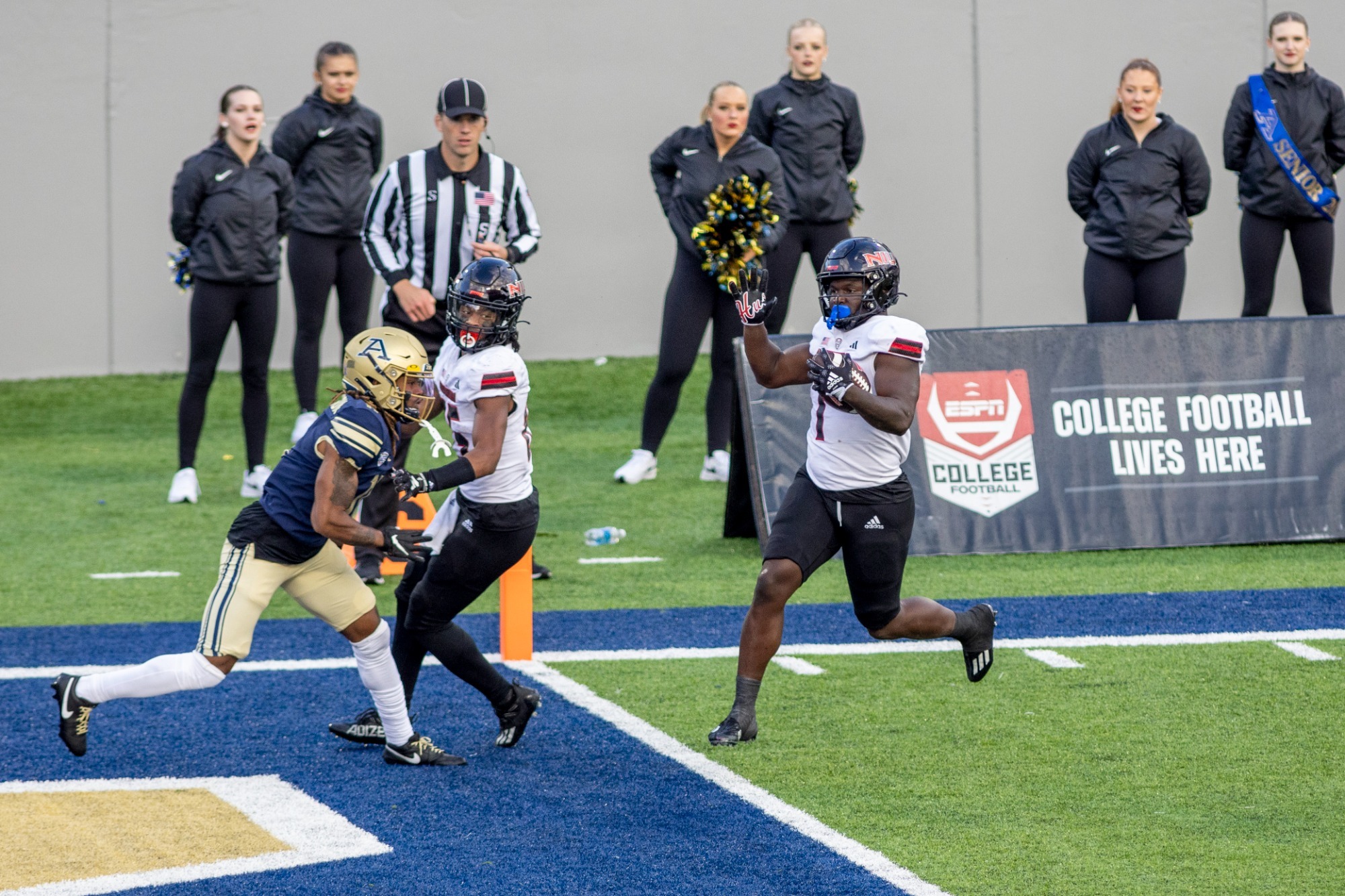 Brown's 280-Yard, Four TD Game Powers Huskies to 55-14 Win - NIU Athletics