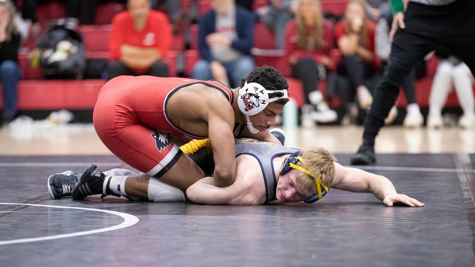 Jaivon Jones - Wrestling - NIU Athletics
