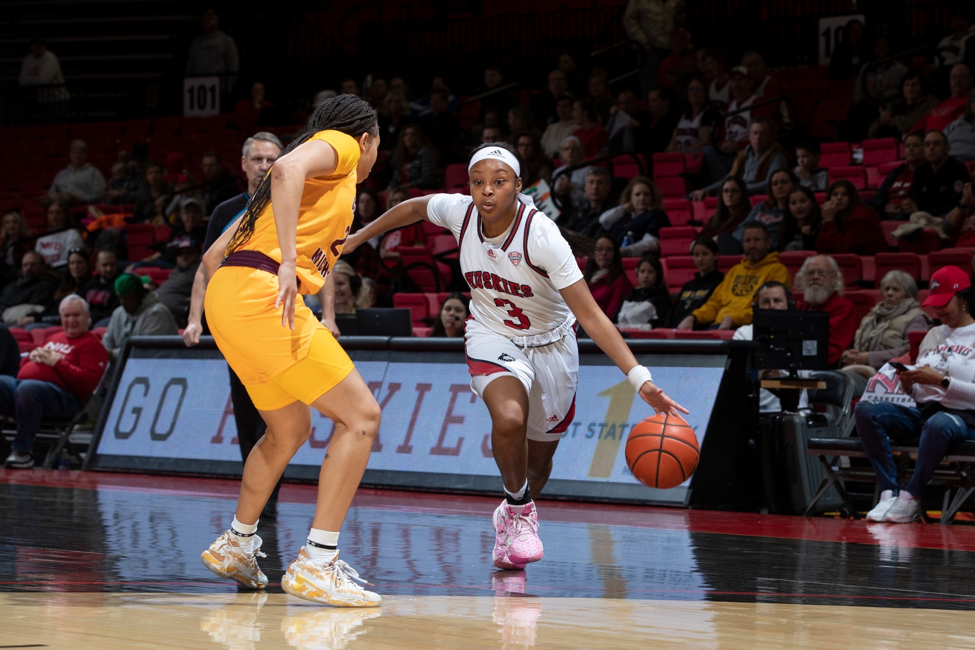 Women’s Basketball To Host Ripon In Saturday Exhibition - NIU Athletics
