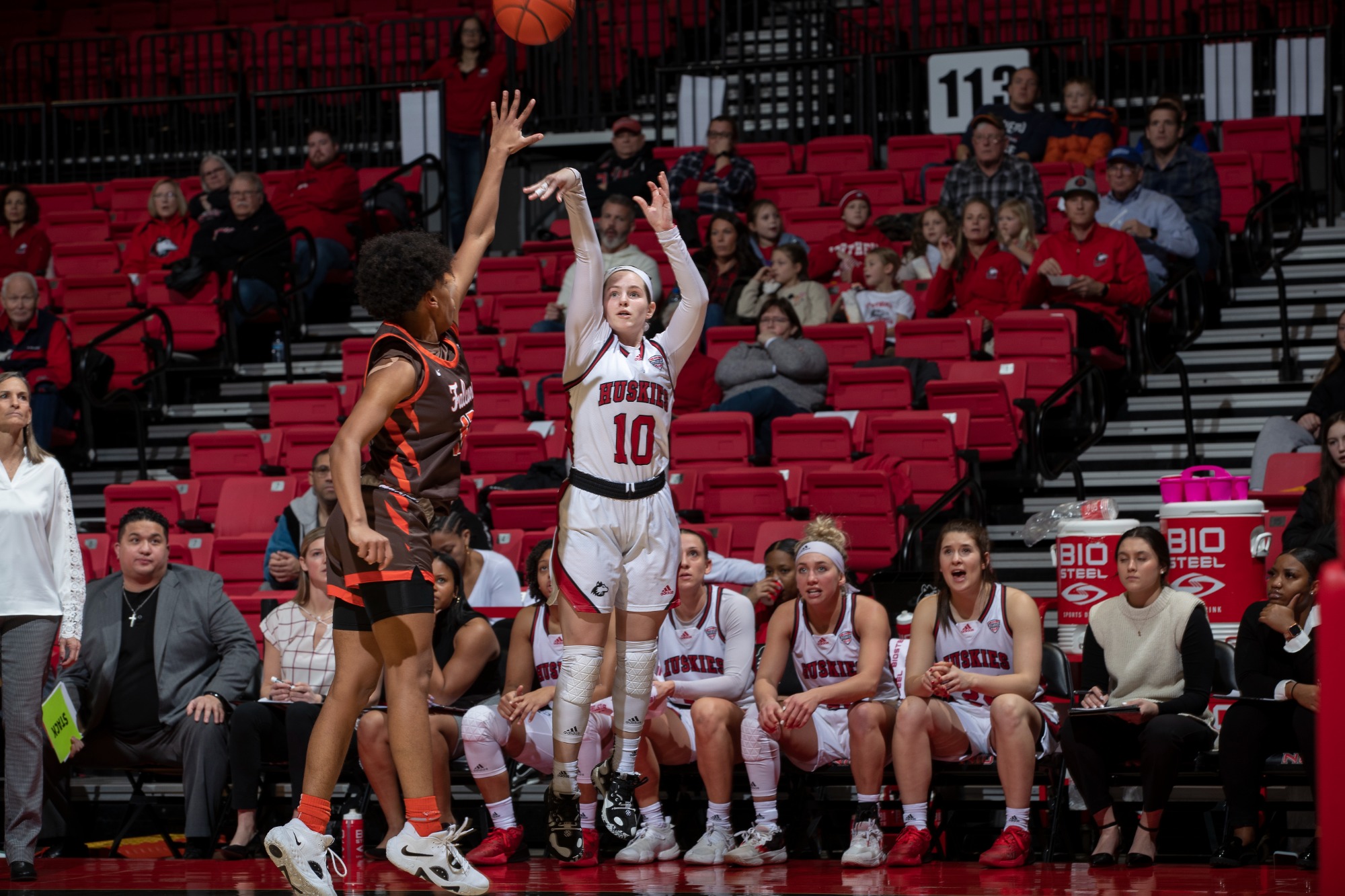 NIU Hands Bowling Green First Home Loss With 85-81 Victory - NIU Athletics