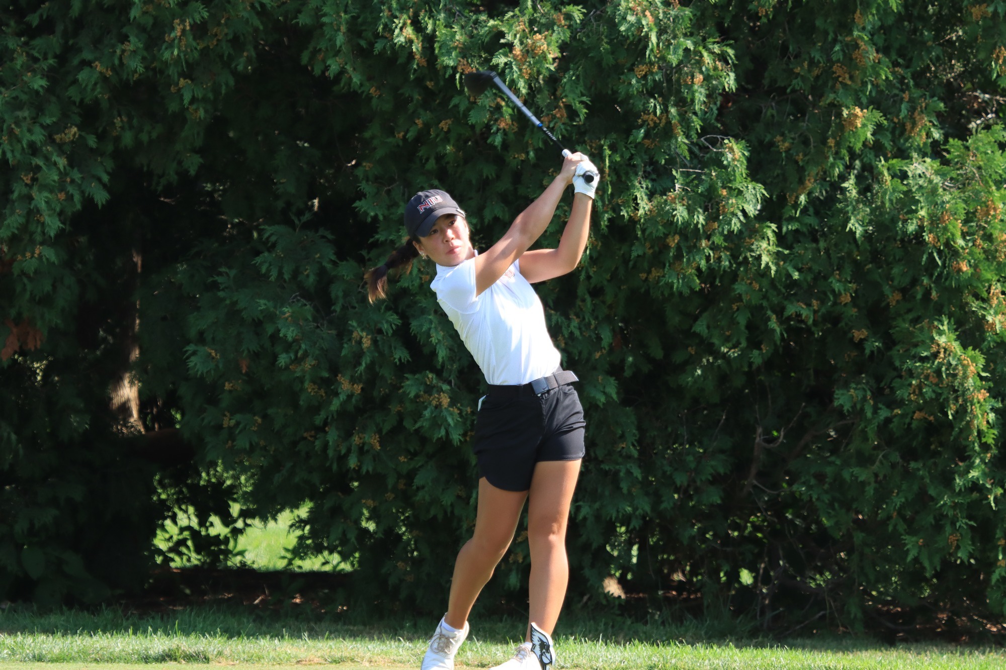 Jasmine Ly - Women's Golf - NIU Athletics