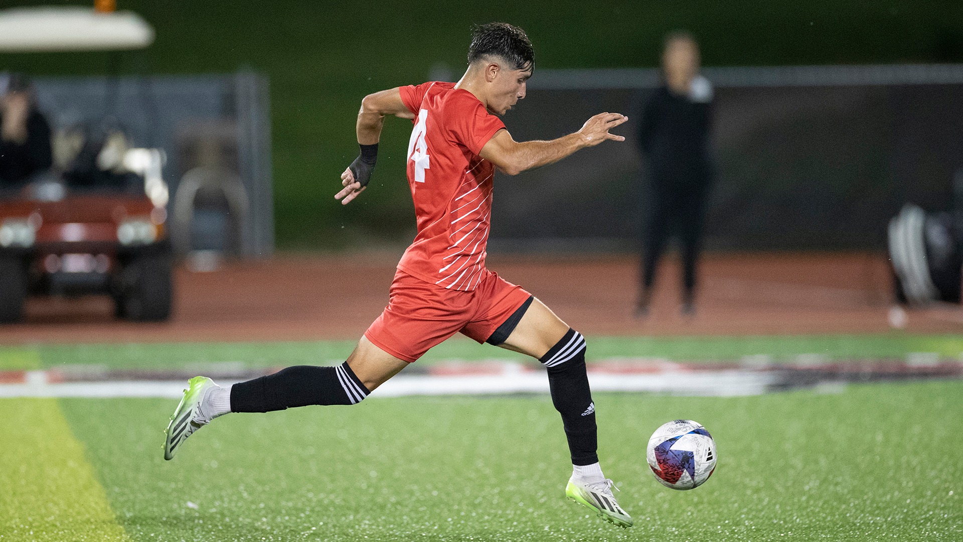 Taylor Davis Nets Lone Goal as Huskies Topple Bradley - NIU Athletics