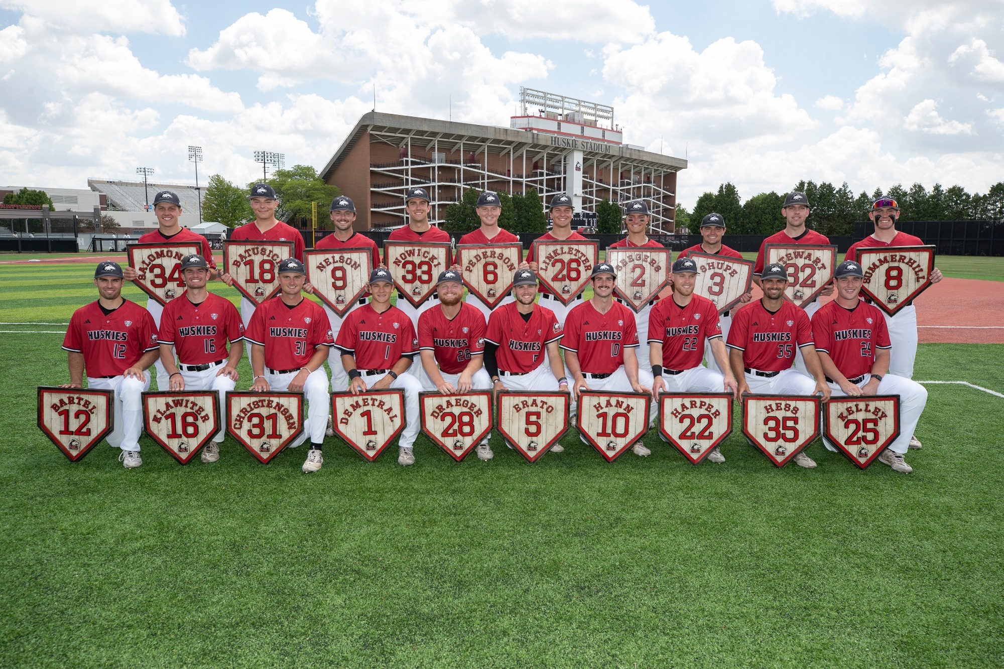 NIU Hall of Fame Pitcher Fritz Peterson Passes Away - NIU Athletics