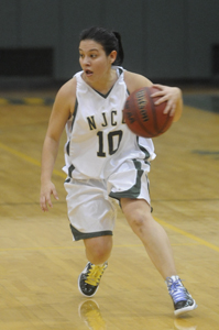 Nidia Carmona - Women's Basketball - New Jersey City University Athletics