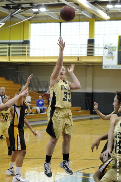 Maxine Kaminski - Women's Basketball - New Jersey City University Athletics