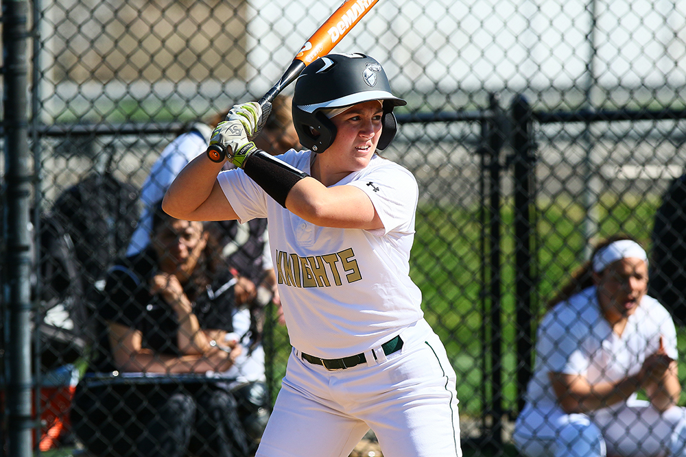 Julie Squeo - Softball - New Jersey City University Athletics