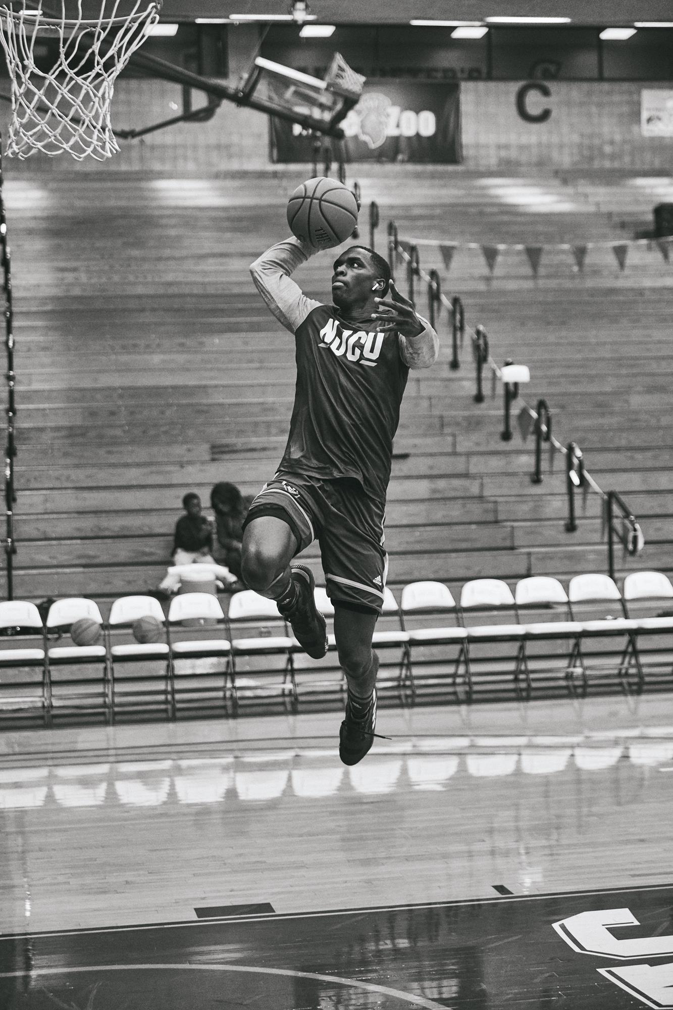 Jahmere Calhoun - Men's Basketball - New Jersey City University Athletics