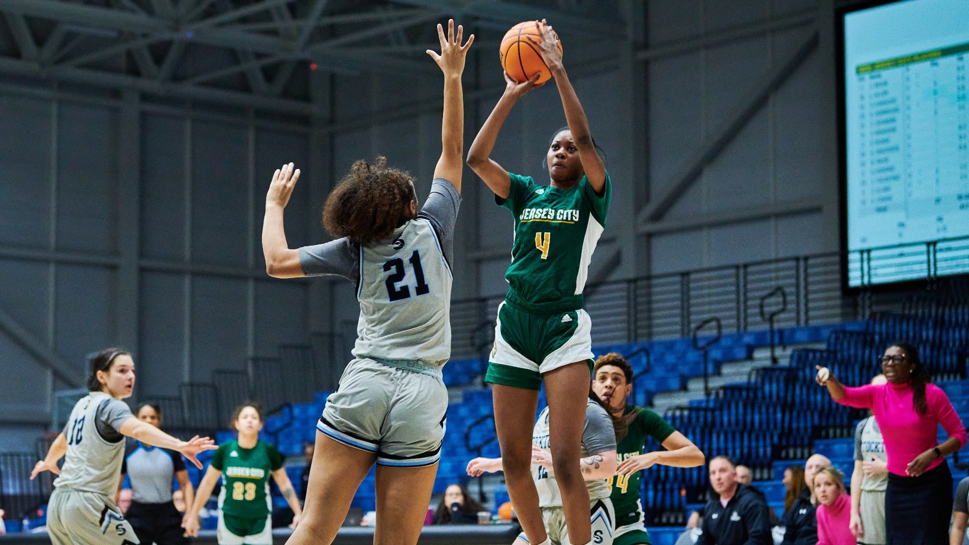 Jalynn Clark - Women's Basketball - New Jersey City University Athletics