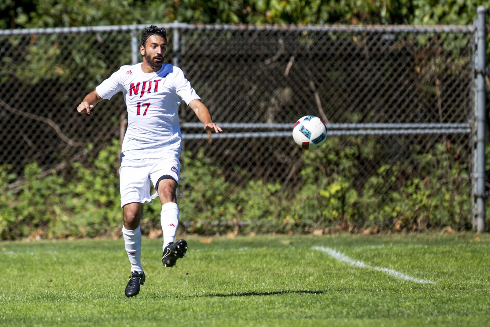 Andy Alvarez - Men's Soccer - New Jersey Institute of Technology Athletics