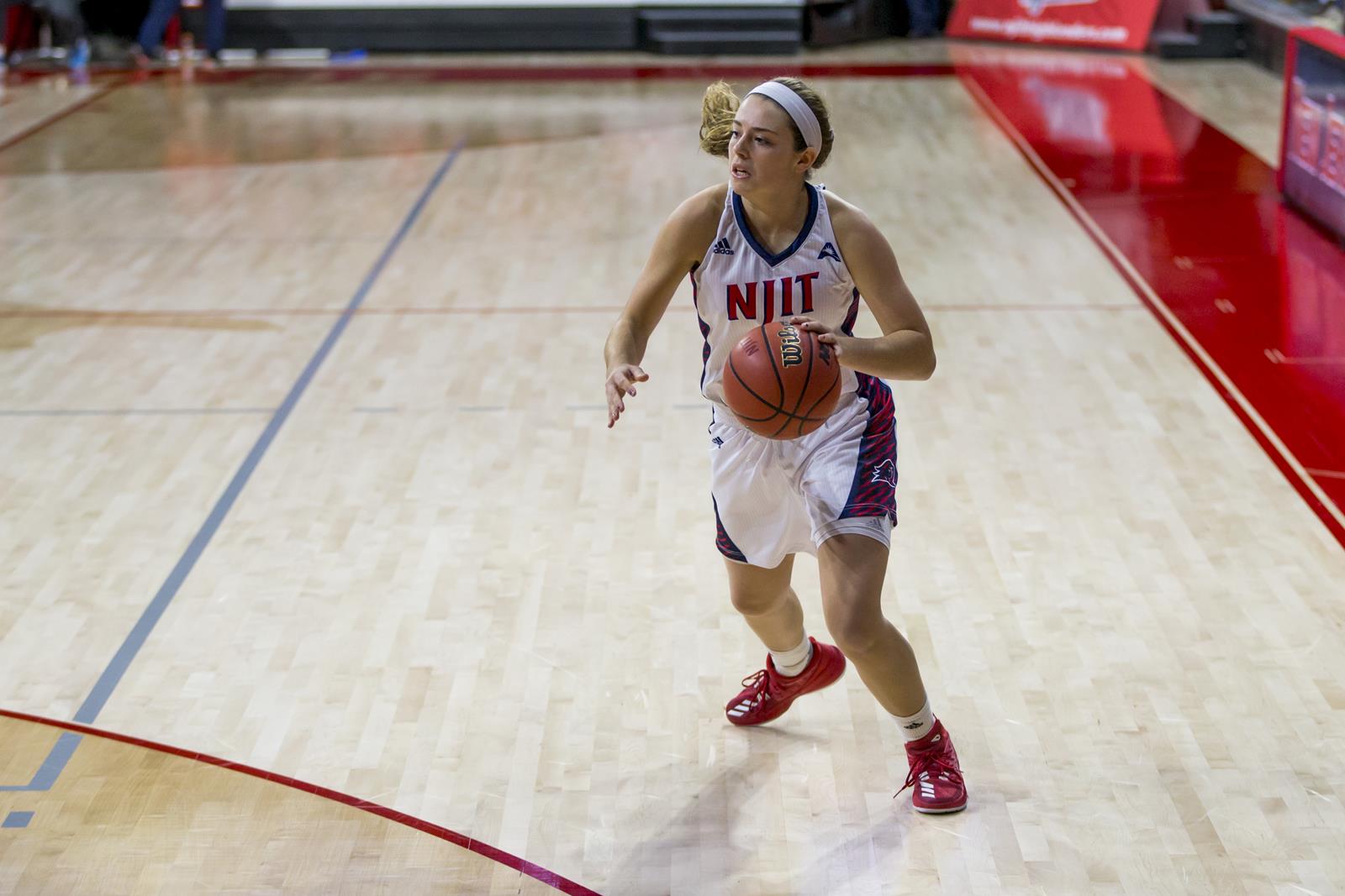 Tracey Brereton - Women's Basketball - New Jersey Institute of ...