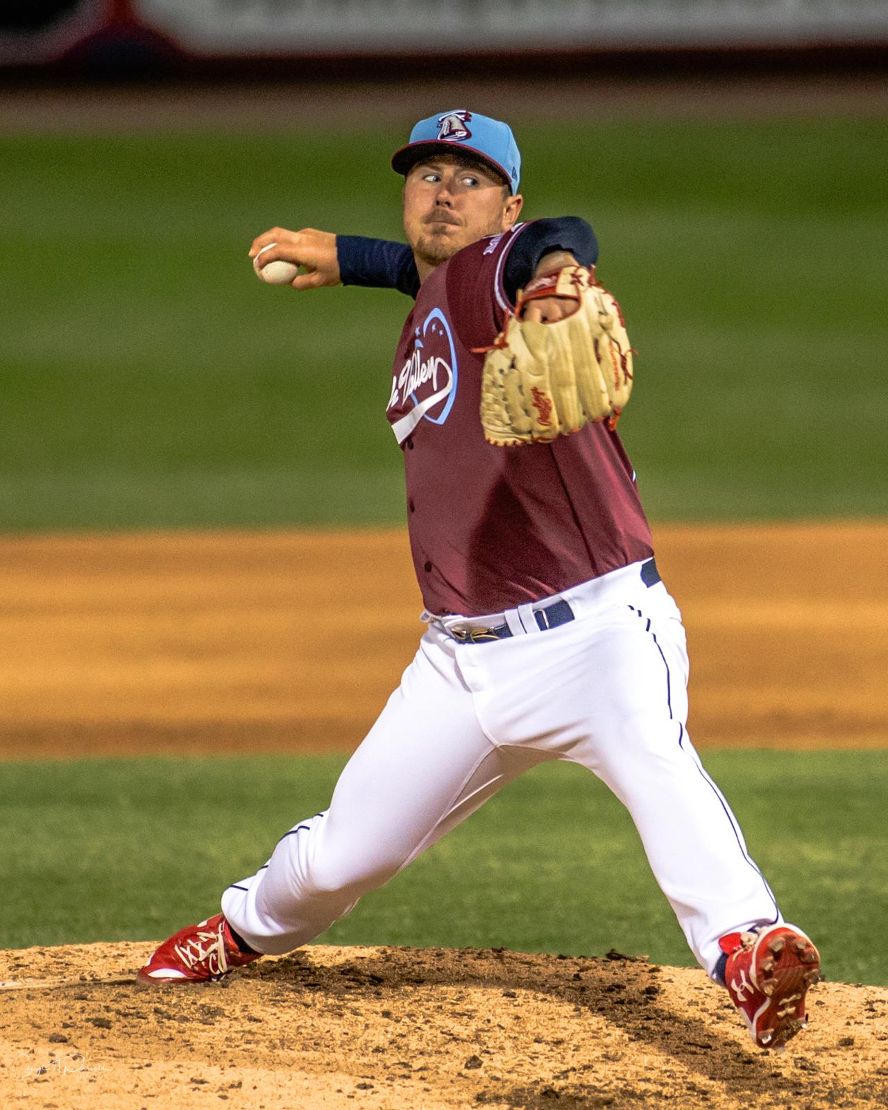 Phillies Call Up NJIT Baseball Alumni Mark Leiter, Jr. - New Jersey ...