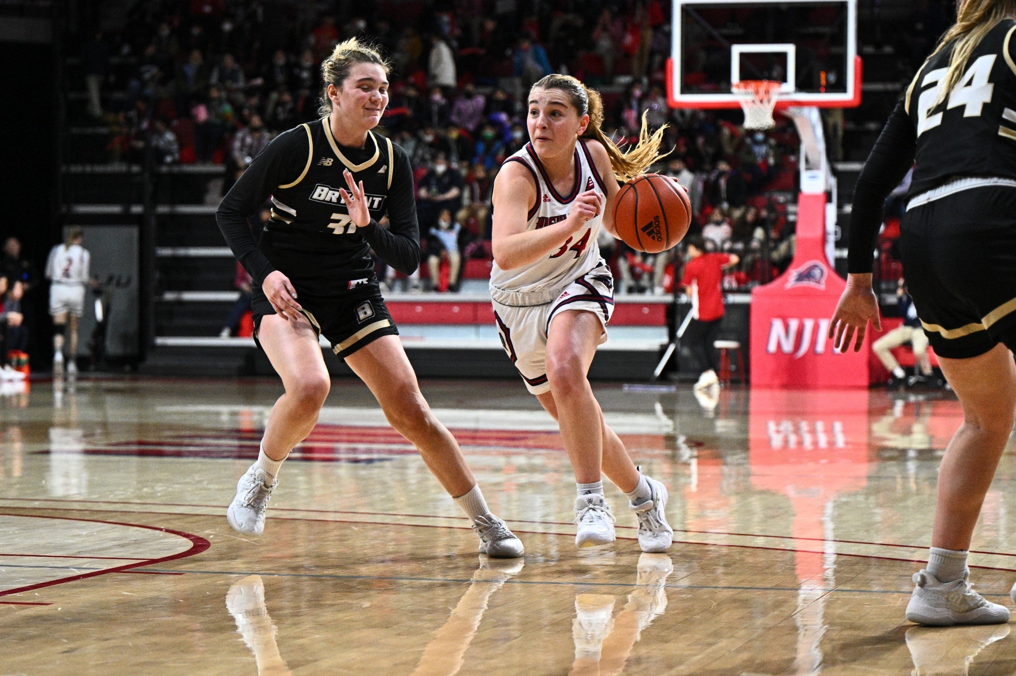 Zuniga and Squier Combine for 39 Points in NJIT’s 73-57 Road Win at ...