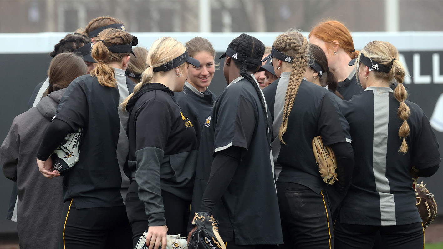Kaylee McGinn - Softball - Northern Kentucky University Athletics