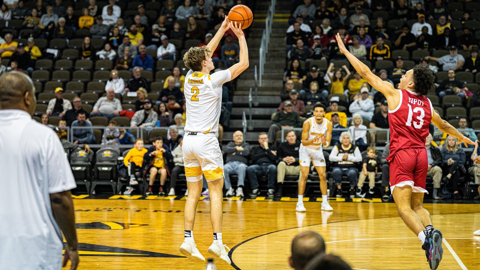 Men’s Basketball heads west to Saint Mary’s for clash with the Gaels on ...